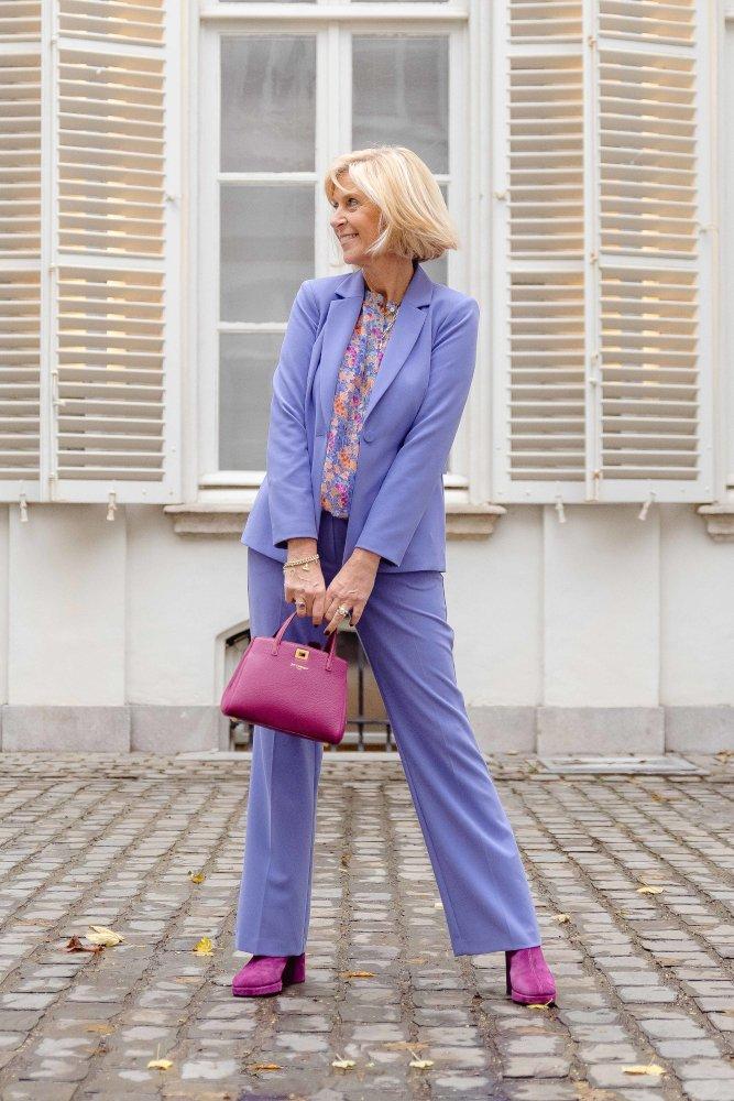 How to wear a very peri suit - look 2 | Mayerline Brussels België